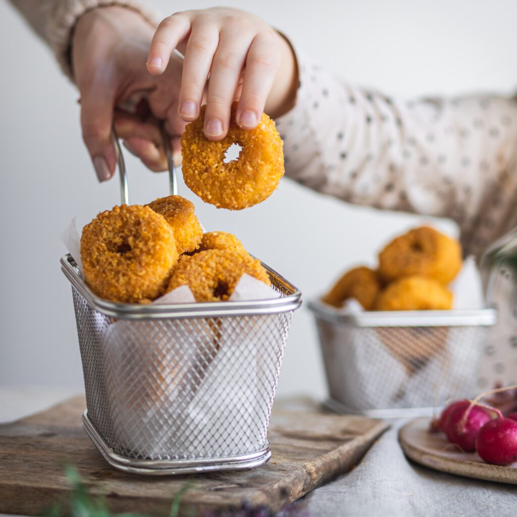 MR TORES - šoko kamerose užšaldyti kokybiški vištienos gaminiai.